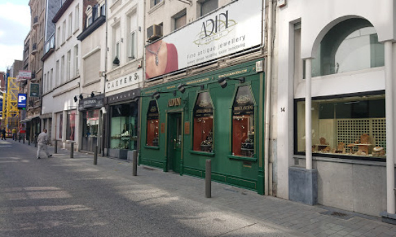 Antyki z Belgii - Sklep z antykami i starociami – lampy, meble ...